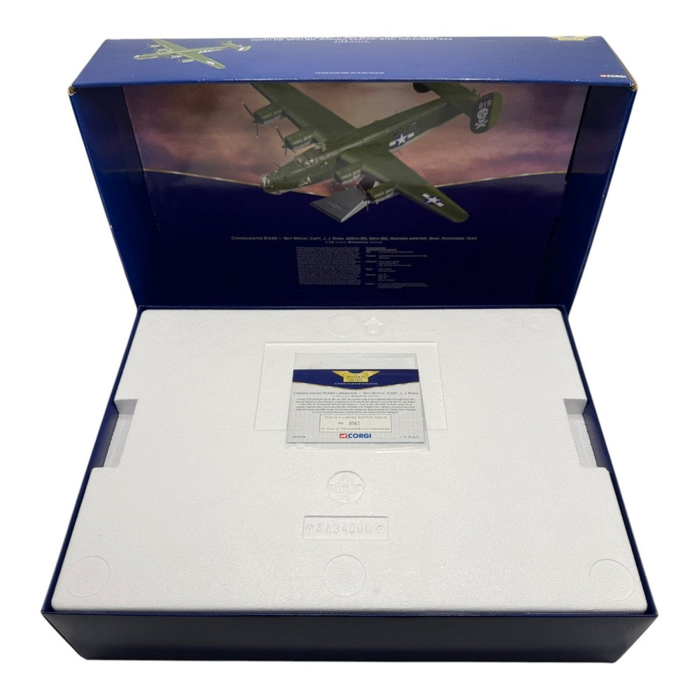 Corgi AA34004 1:72 B-24D Liberator USAAF Sky Witch